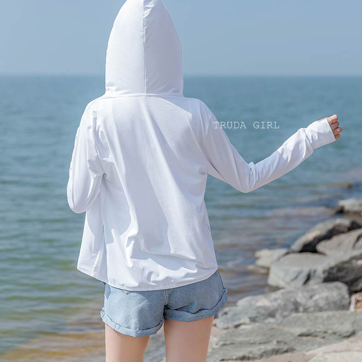 抗UV大尺碼M-3XL透氣網眼冰絲涼感防曬外套 多色任選推薦 | 生活市集｜家需要的都在生活 | LINE購物